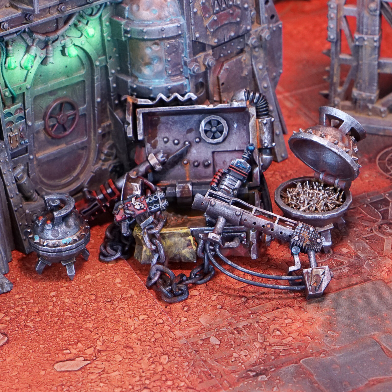 Orks - Rack and ammunition box - Physical - Deadly Print Studio