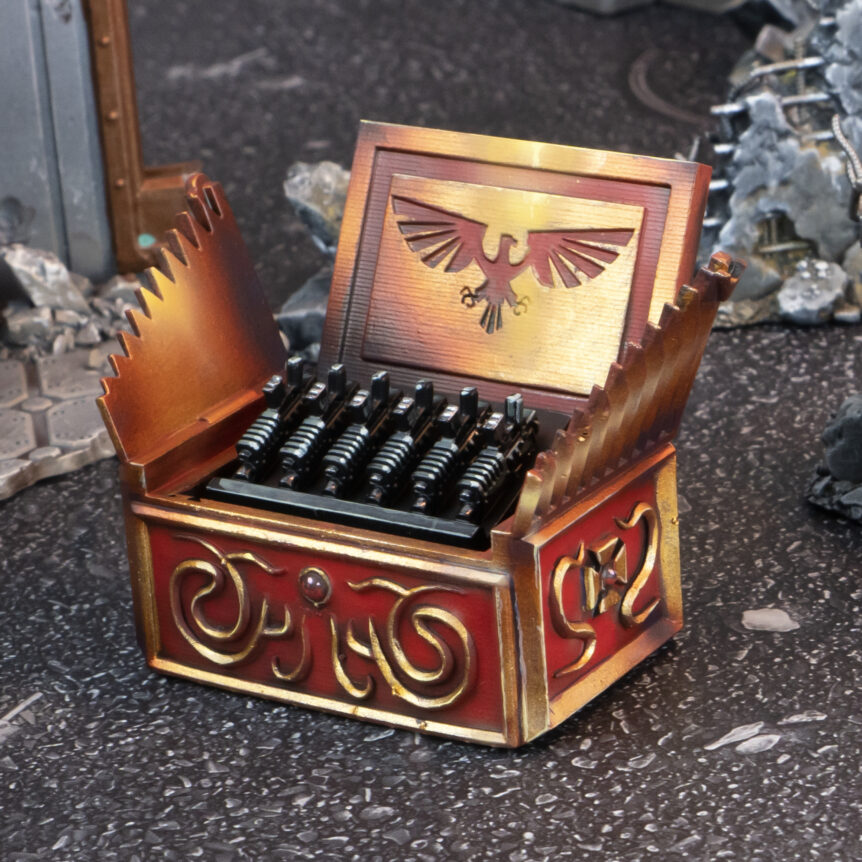 Adeptus Custodes - Weapon rack and bolter/ammo transport box - Bundle ...